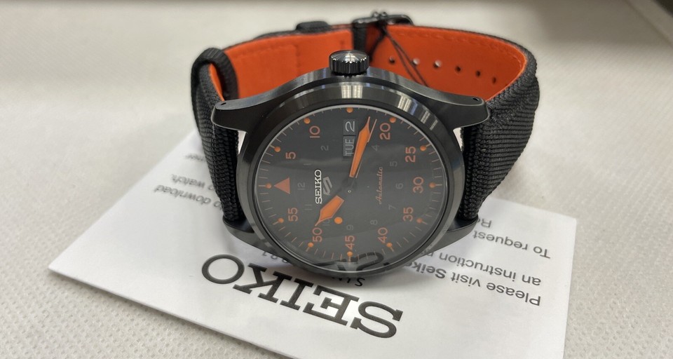 SEIKO 5 Automatic Nylon Band 40mm Black Dial Men’s Watch SRPH33 24 ...