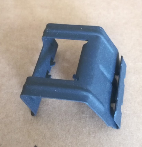 A0039916370 Clip di fissaggio -ORIGINALE-MERCEDES C W205, GLC W253 | eBay