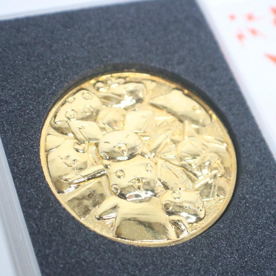 Pokemon Movie 2000 Gold Medal Pichu & Pikachu Limited Promo Coin Japan ...