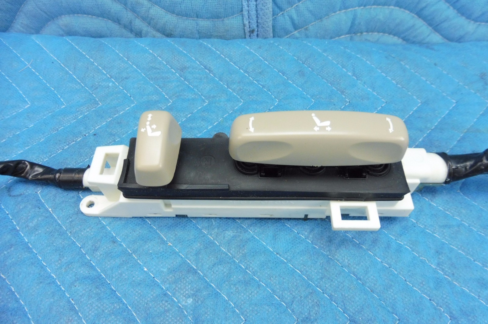 Lexus LS400 Front Passenger Seat Adjust Control Switch Tan 1997-2000 ...