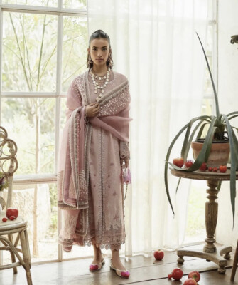 Suffuse by Sana Yasir - XL- Faha - Brand New 2023 - SOLD OUT | eBay UK