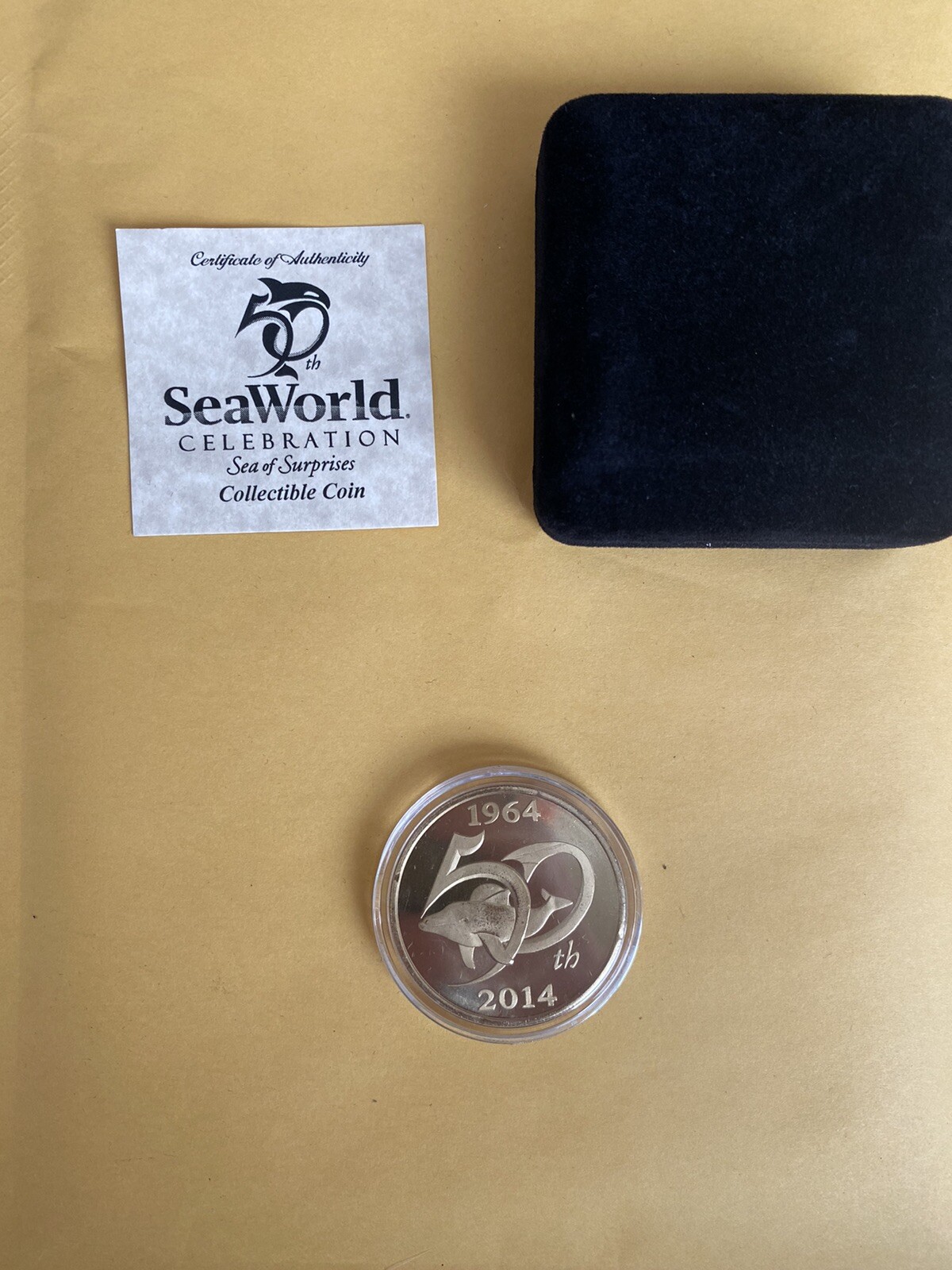 Seaworld 50th Anniversary Collectible Coin Sea of Surprises 2014 ...