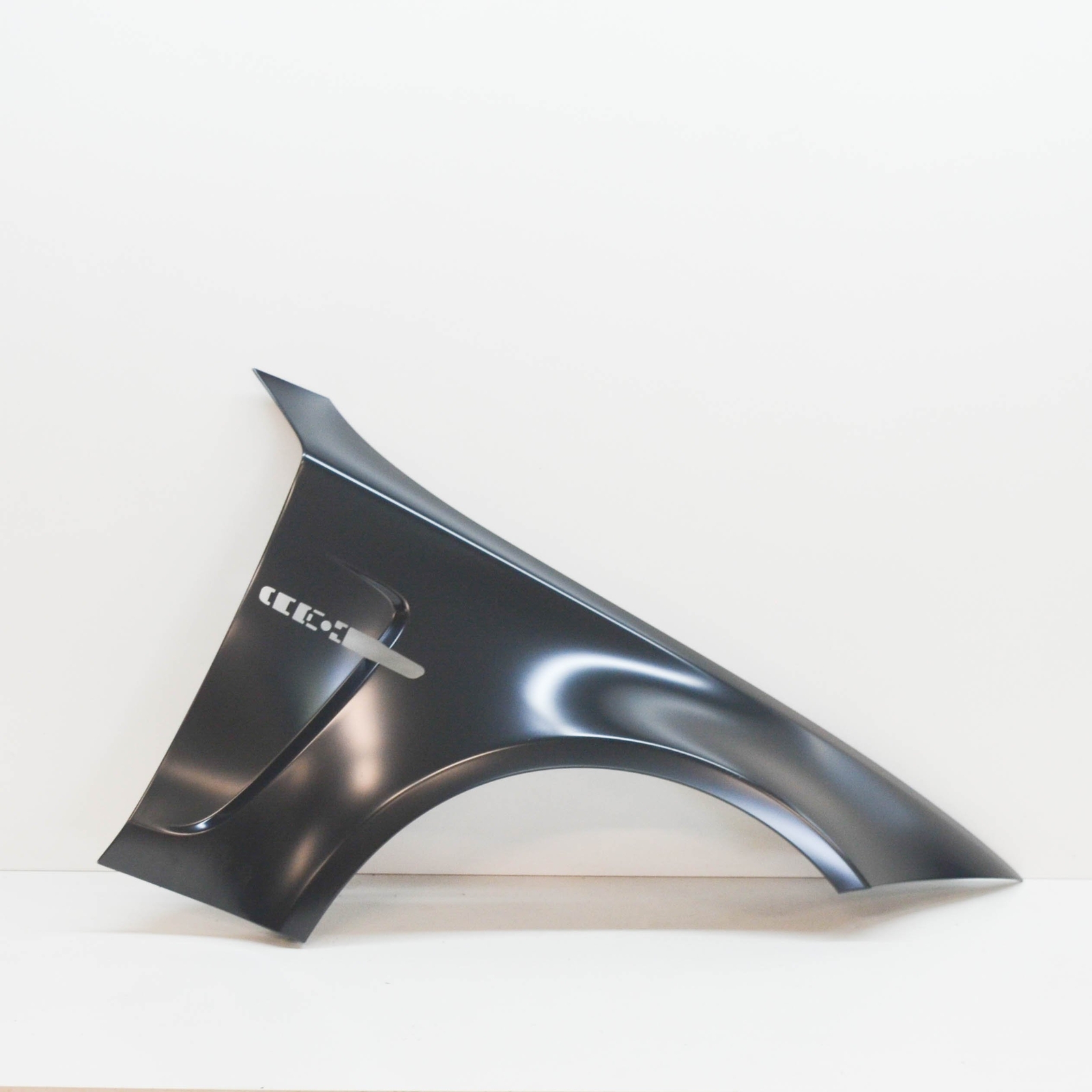 BMW 1 Coupe E82 Front Right Fender 8052626 41358052626 NEW GENUINE | eBay