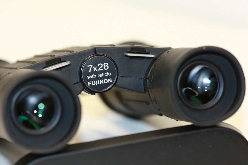 Fujinon..m24 civi version MG 7 X 28 ...built in. SO CAL..Tactical ...