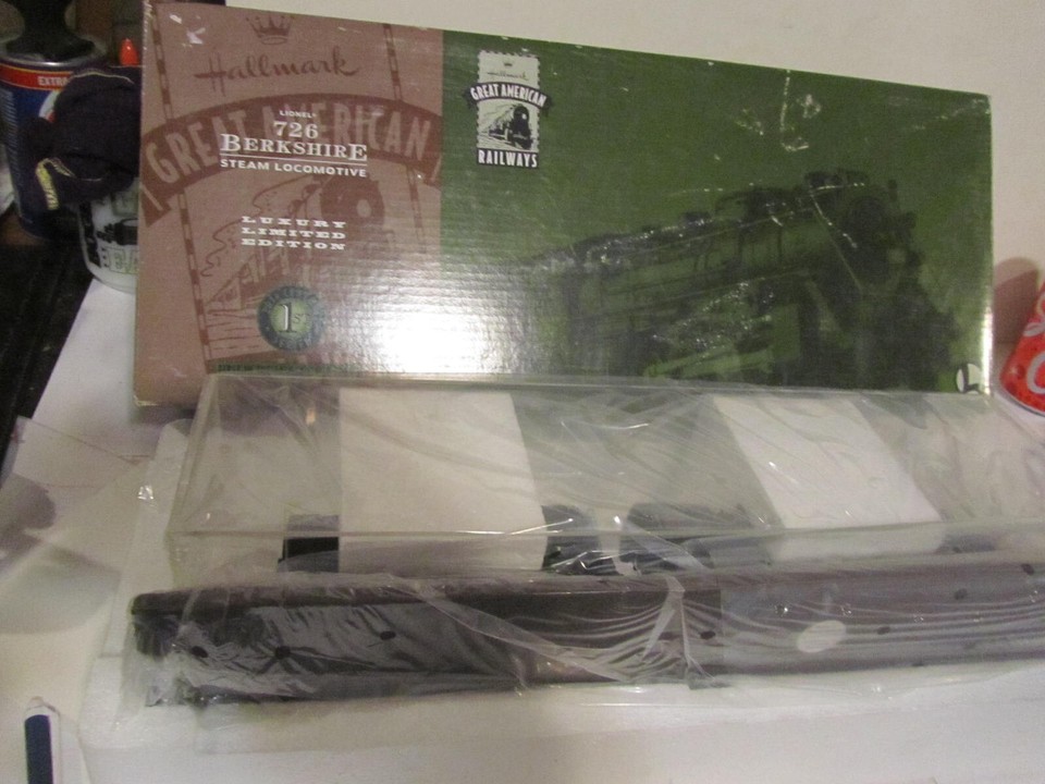 Hallmark 726 Lionel Berkshire Steam Locomotive and Tender w/ Display ...