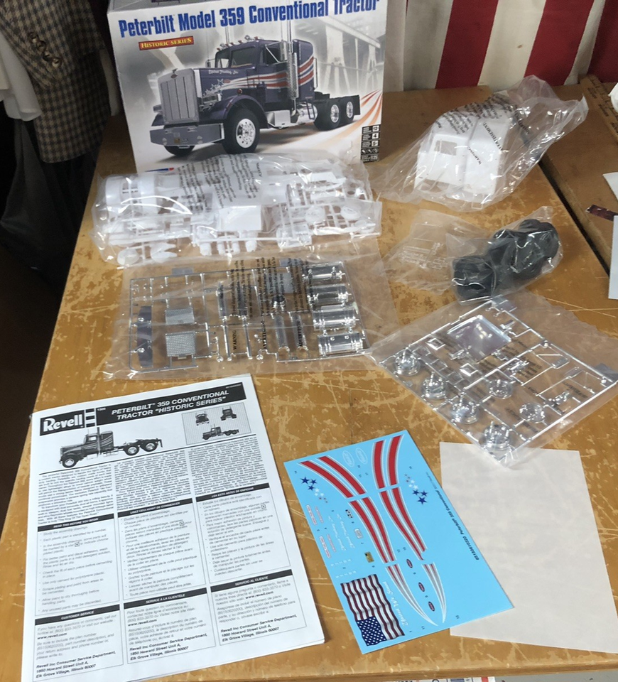 new Revell Peterbilt Semi-Truck Model 359 Conventional Tractor Open Box ...