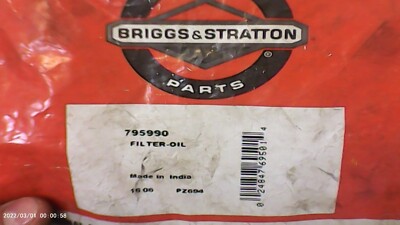 Genuine Briggs & Stratton 795990 Oil Filter (ST1) | eBay