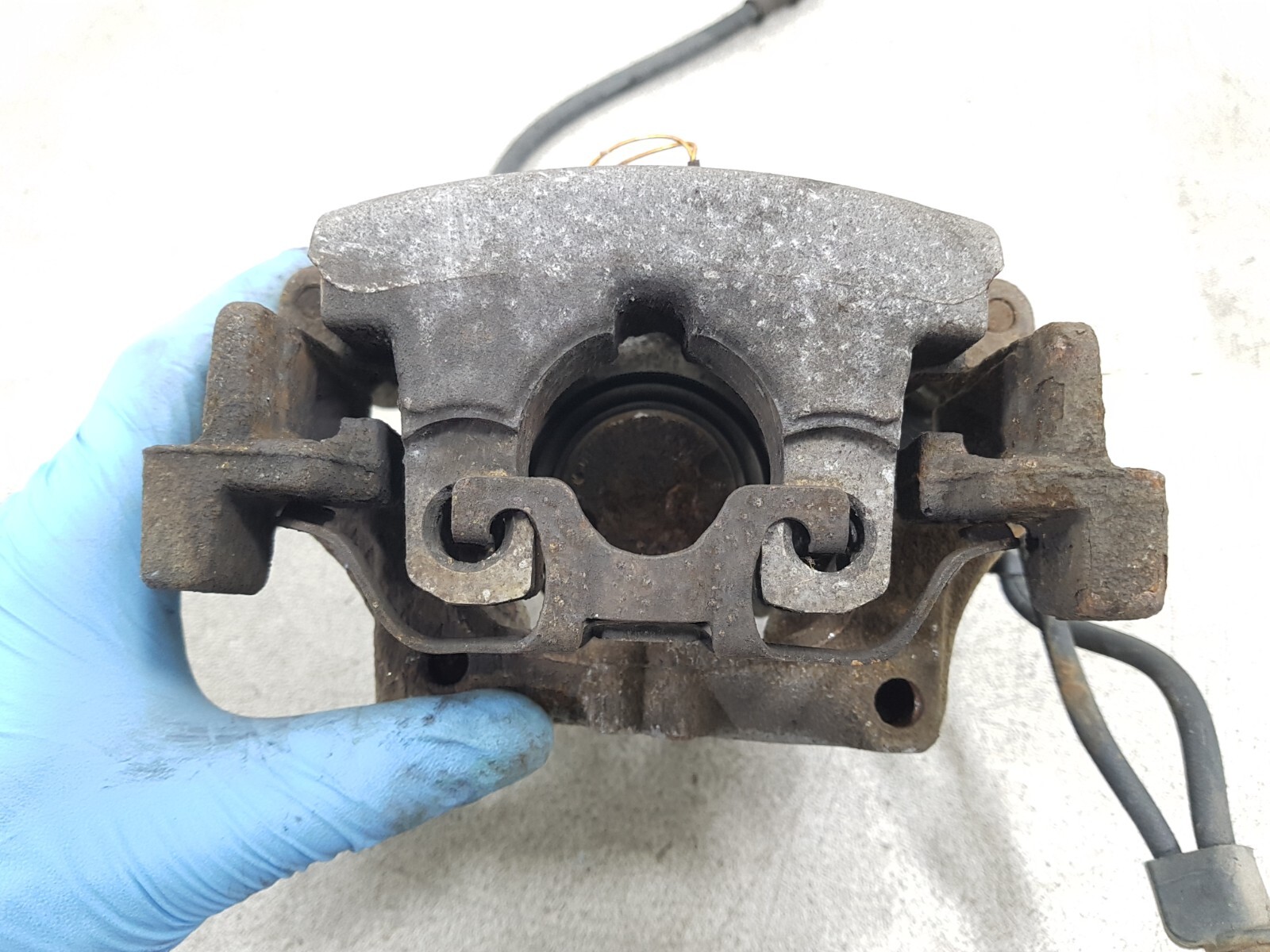 MERCEDES C W205 A205 C205 S205 NEARSIDE REAR BRAKE CALIPER | eBay