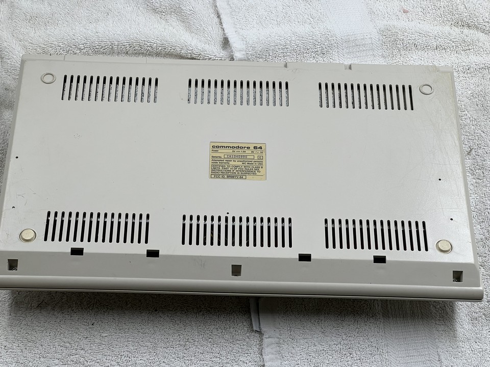 Vintage Commodore 64C Computer - Untested (S42) | eBay