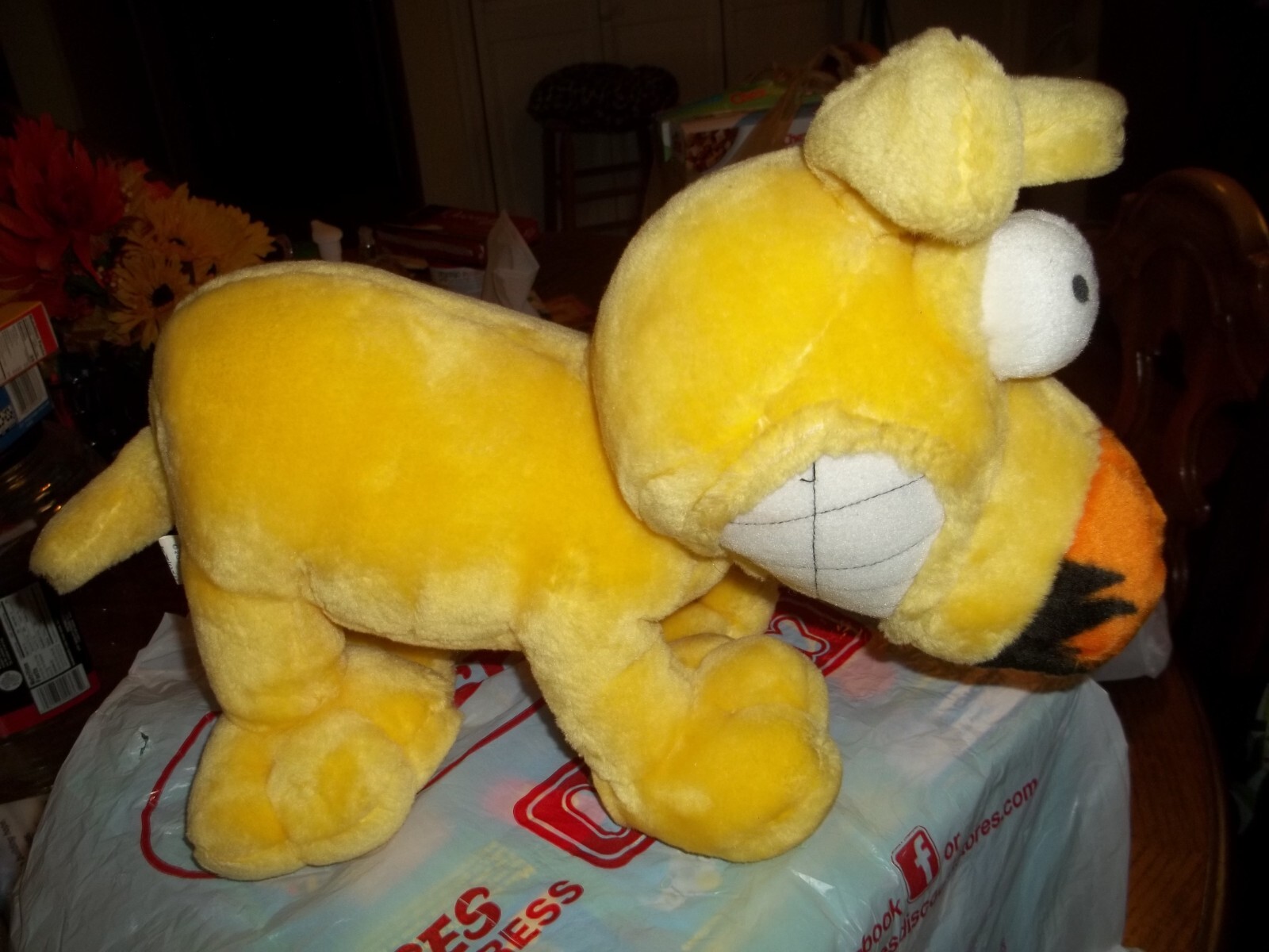 SALE!*** *Odie the Dog 16" Nose to Tail Plush Toy from Garfield Cartoon ...