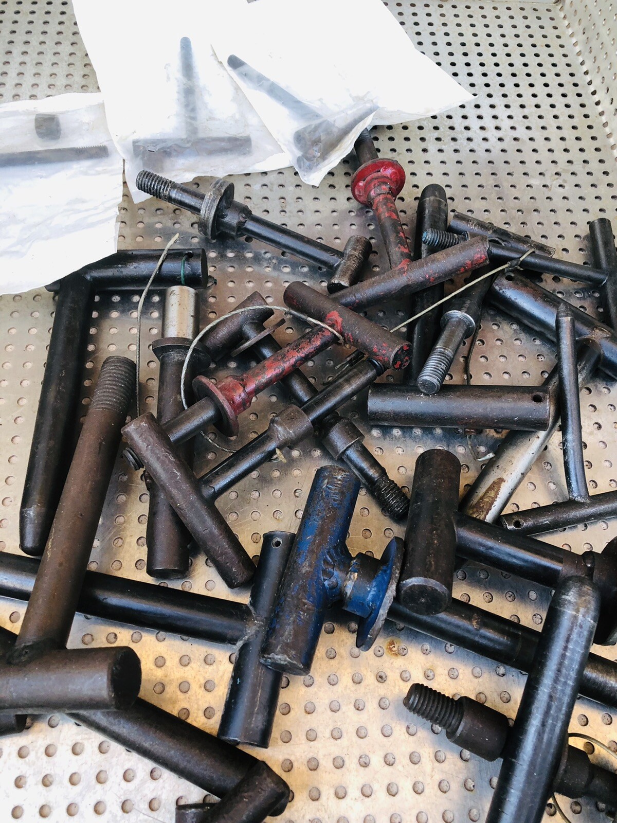 WOW!!! HUGE LOT of CARR LANE ALIGNMENT LOCATING JIG PINS up to 3/4 ...