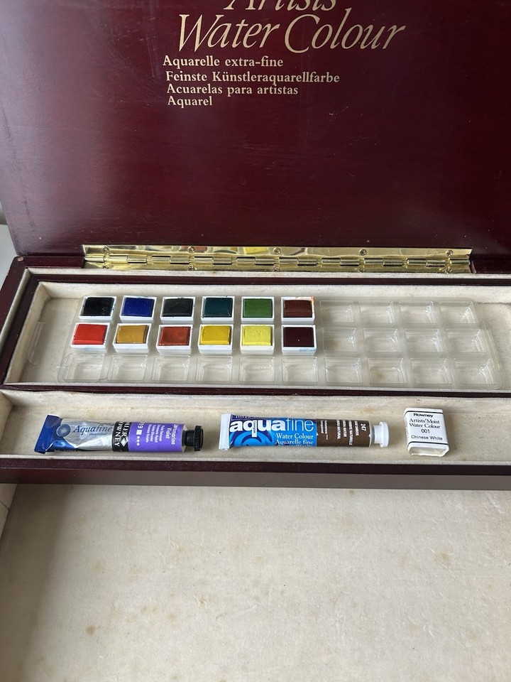Daler Rowney Artists Large Wooden Storage Box With Watercolour Paints ...