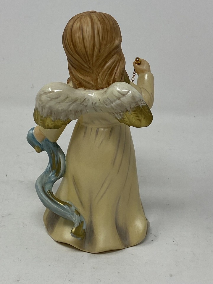 Goebel Jingle Bells Annual Angel Limited Edition 2006 Figurine 6 ...