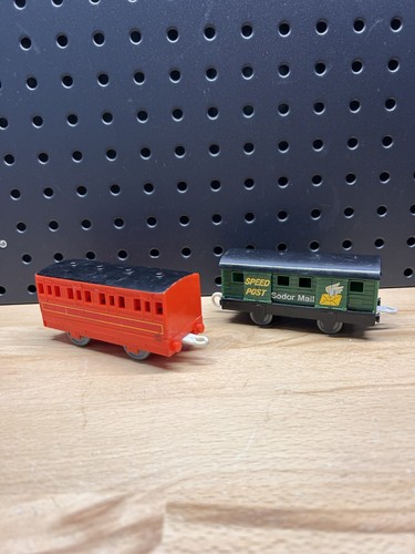 Black Top Coach Red Narrow Gauge Green Mail Trackmaster Train Thomas ...