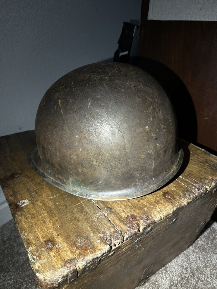 ORIGINAL US ARMY M1 HELMET SHELL, REAR SEAM, ORIGINAL PAINT, FIXED BAIL ...
