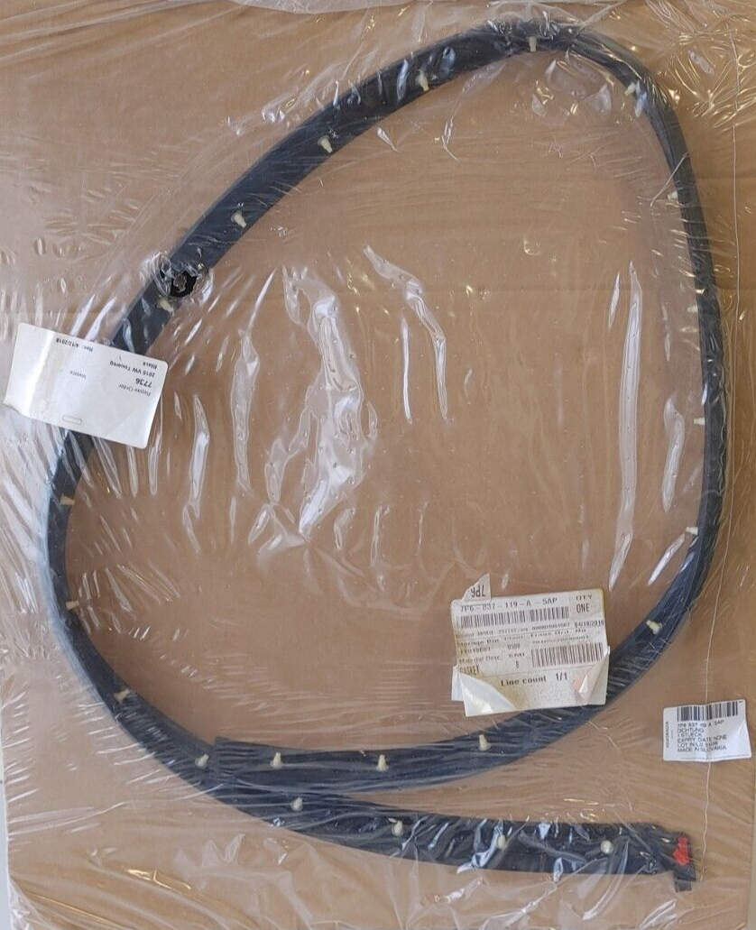 New Genuine OEM 2011-17 Volkswagen Touareg - Lower Seal 7P6-837-119-A ...
