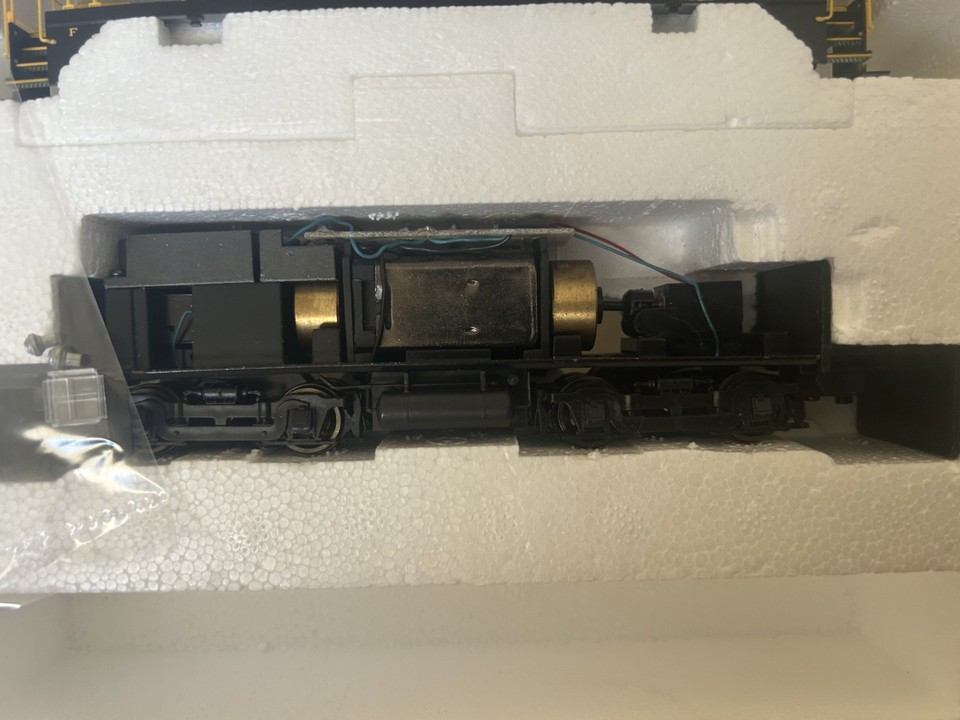 Life-Like PROTO 2000 HO scale Canadian Pacific SW9/1200, CP 7405 | eBay