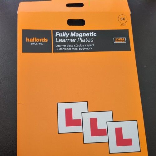 HALFORDS FULLY MAGNETIC L-PLATES X 5, SUITABLE FOR STEEL BODYWORK ...