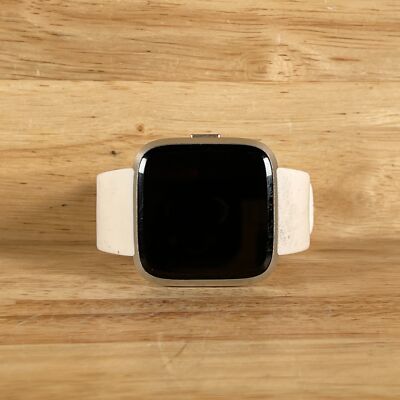 Fitbit Versa Lite Edition FB415 SC Silver 1.34" Touch LCD Smart ...