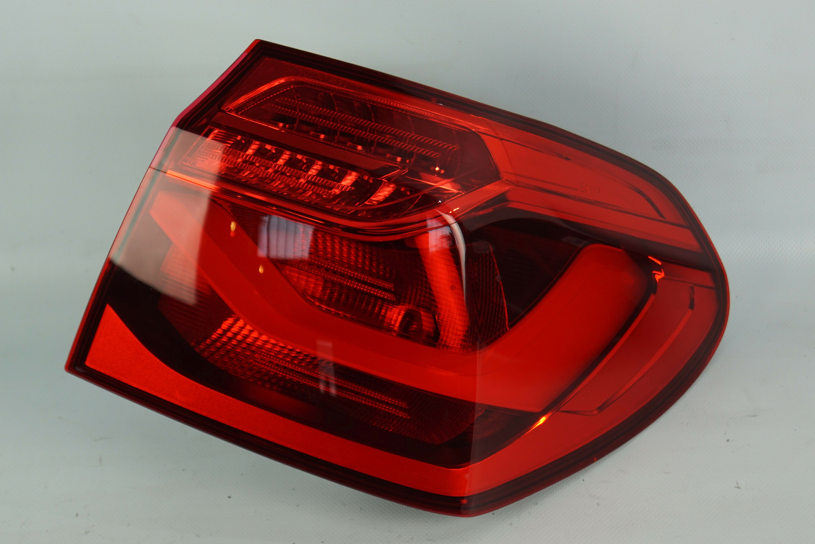 BMW 1 series F52 LED tail light brake light right 7395596 63217395596 ...
