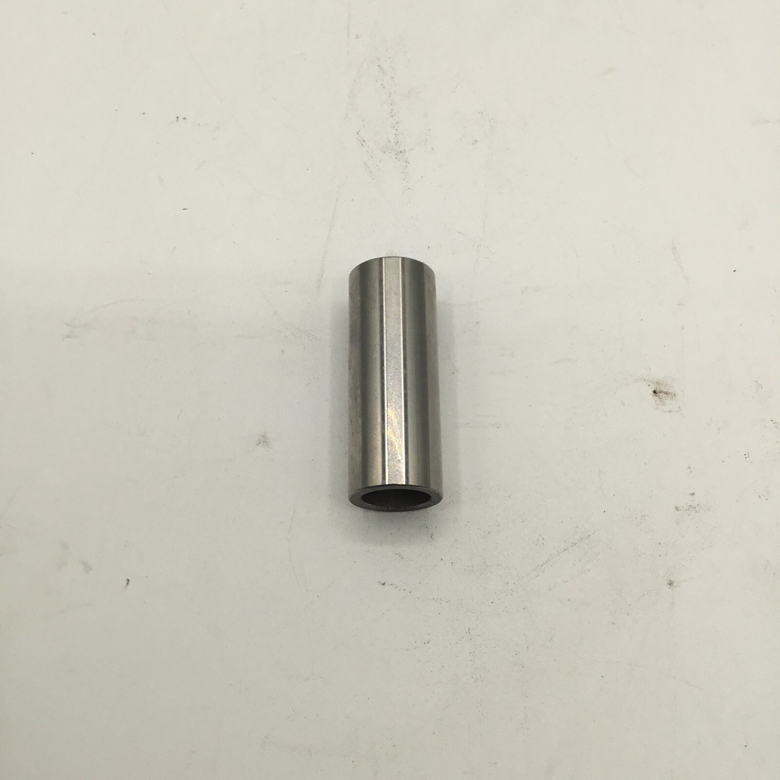 4 New Briggs & Stratton Valve Guide Bushing 262718 | eBay