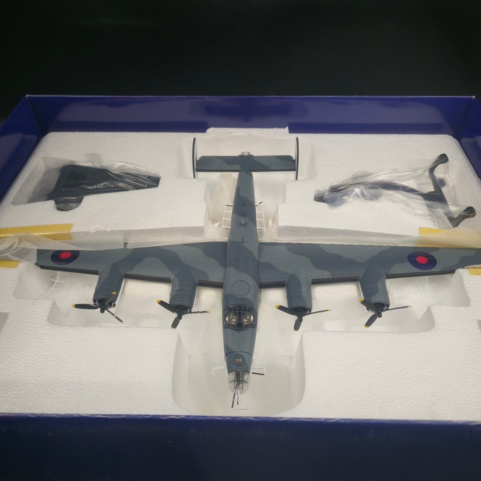 Corgi 1:72 Consolidated B-24D Liberator GR.MK.III 120 Sqn RAF 1943 ...