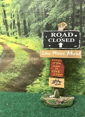 1/6 scale WW2 Road Closed Live Mines Ahead Warning Diorama Sign | eBay