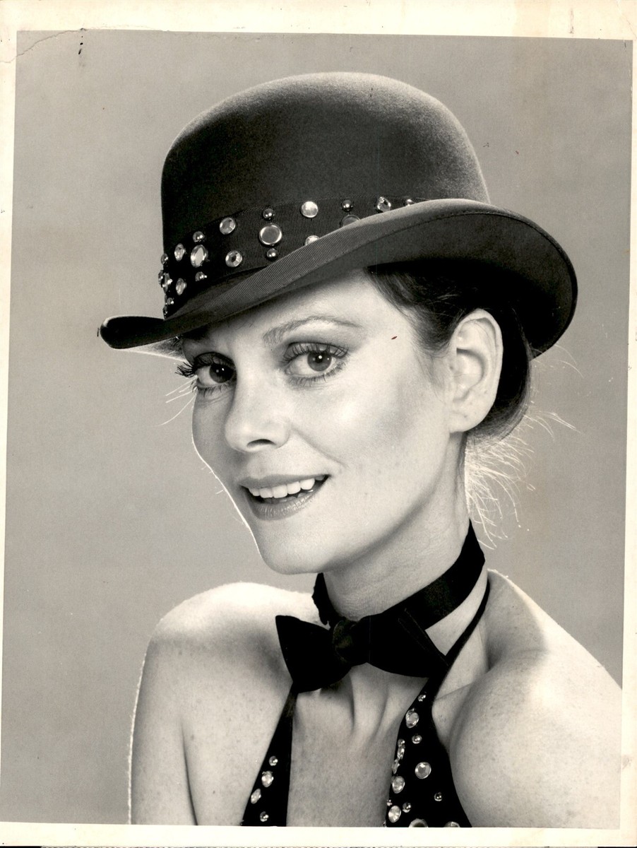 Lesley Ann Warren Natts Farge