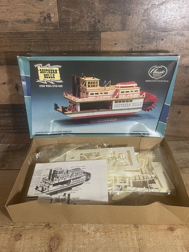 SOUTHERN BELLE Stern Wheel River Boat Lindberg #713 1:64 Scale Open Box ...