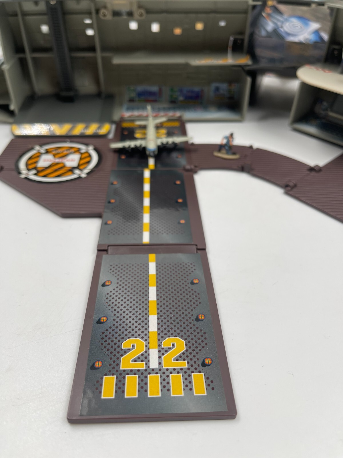 VTG 1994 Micro Machine Military Battle Zones ORION J-22 Submarine Base ...