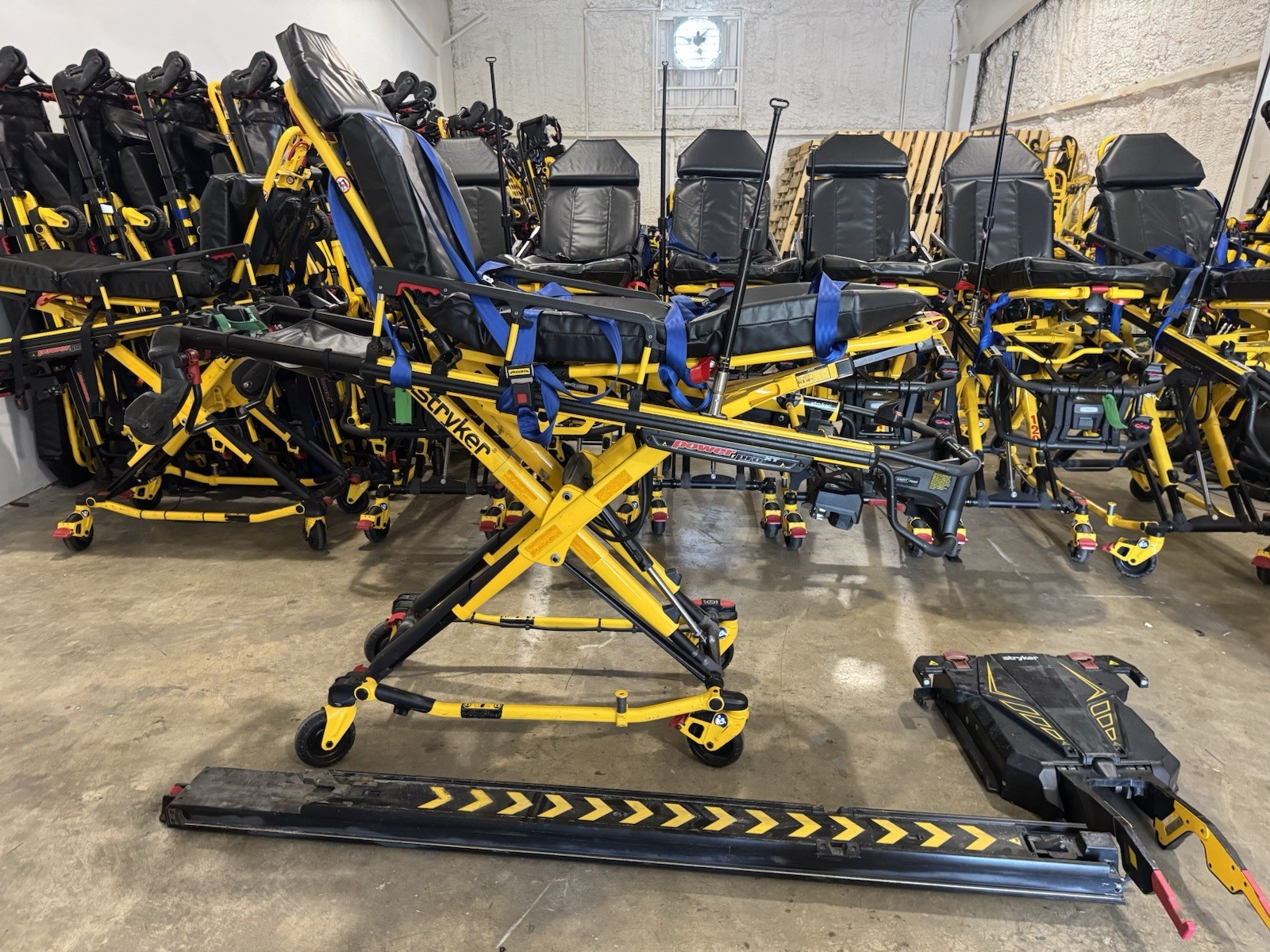 Stryker Power Pro XT 6506 & Power Loader 6390 KIT Ambulance Stretcher ...