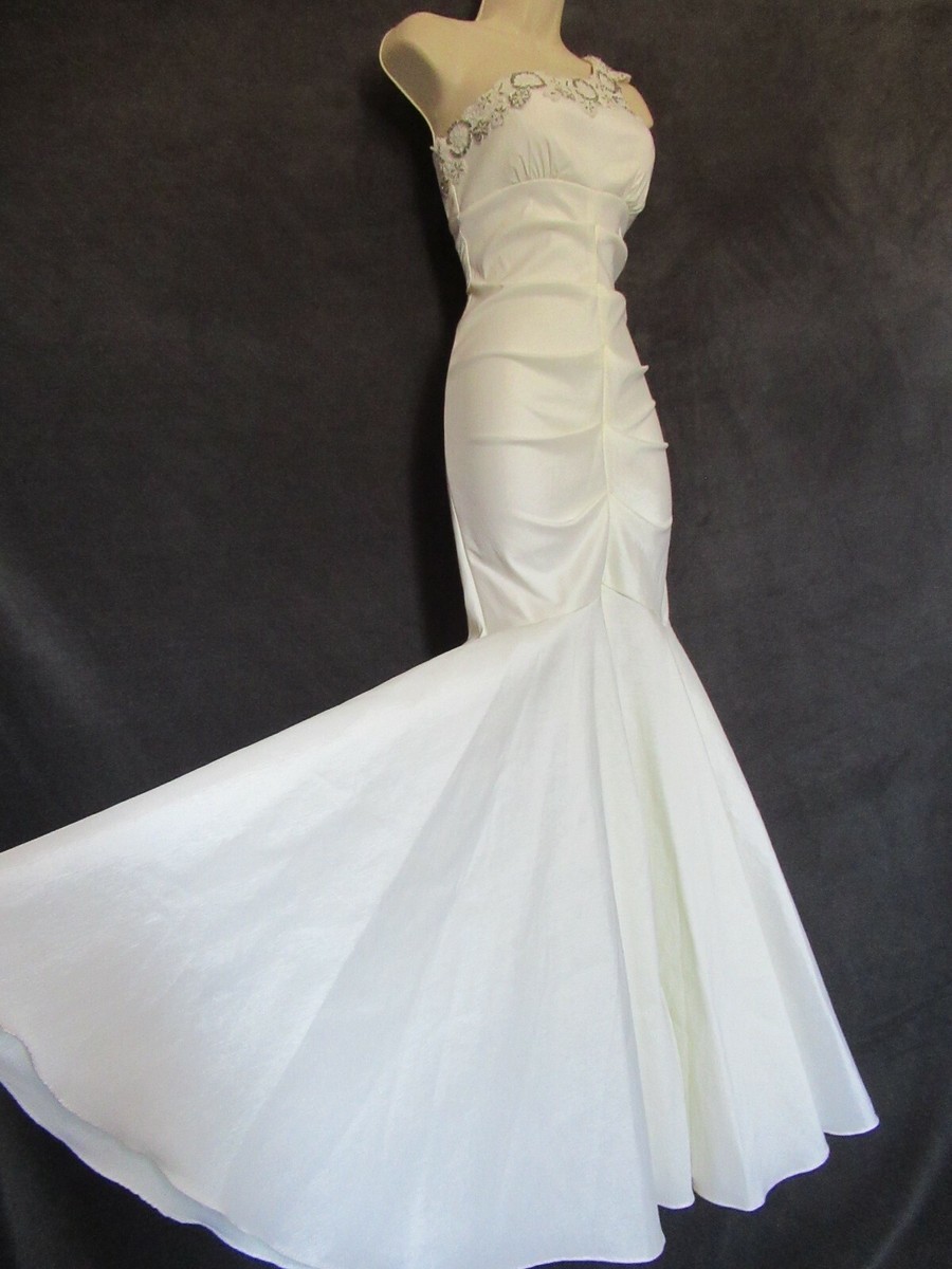 Xscape Wedding Dress