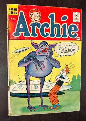 ARCHIE #123 (Archie Comics 1961) -- Silver Age UFO Alien Cover -- GD | eBay