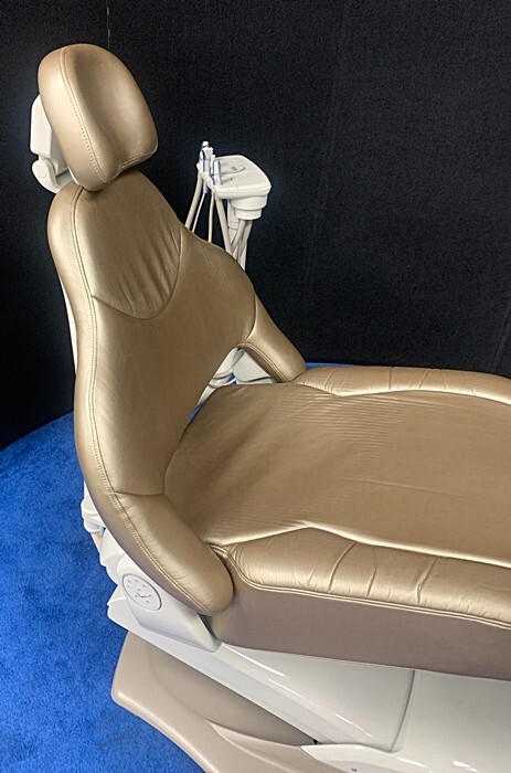 Midmark UltraComfort Dental Operatory - Radius Delivery, Assist. Pkg ...