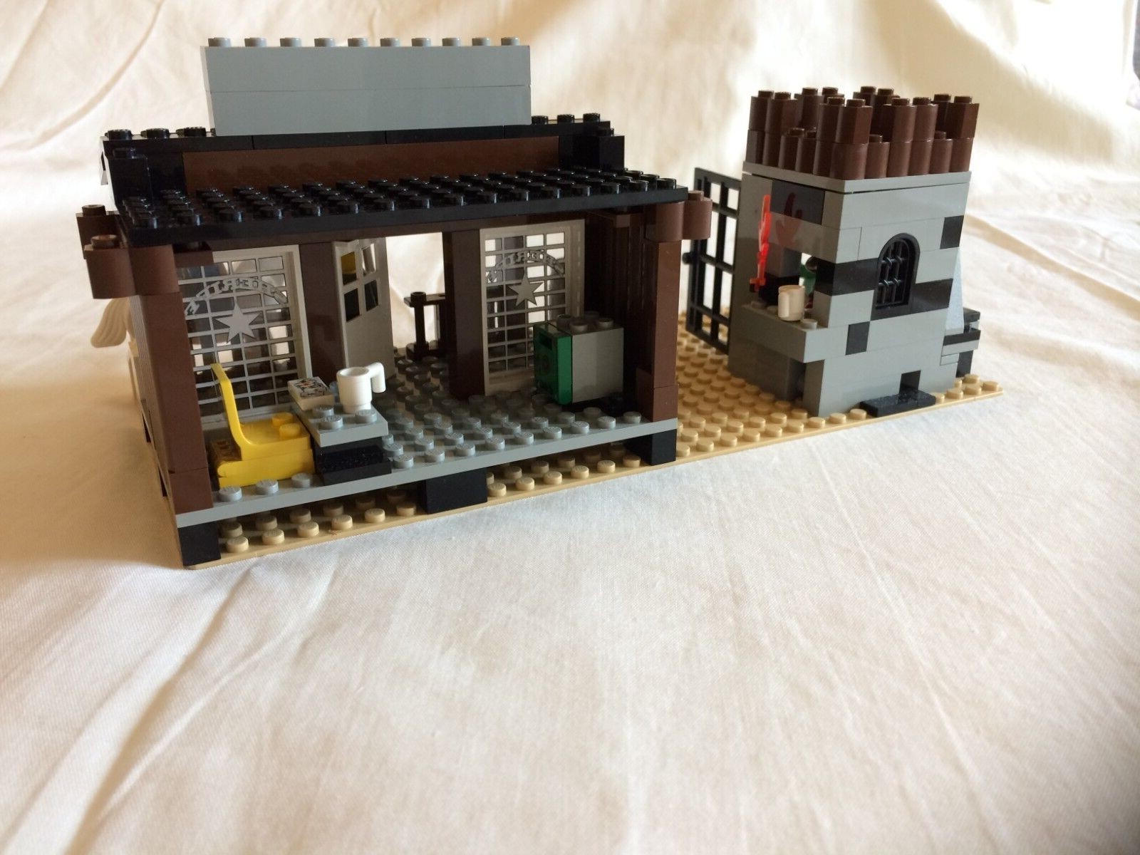 Lego 6755, Western, Sheriff`s Lockup, 100% complete inc box ...