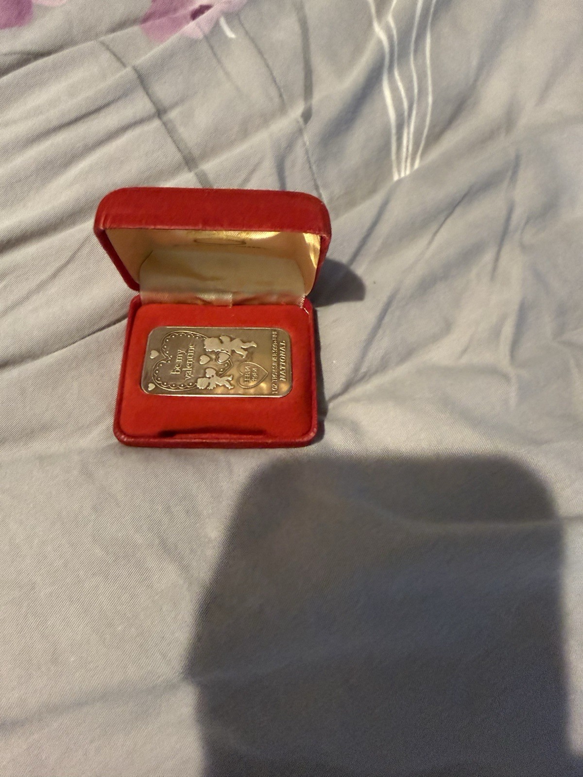 Crown Mint 1984 1 oz Troy .999 Fine Silver Bar Be My Valentine with Red ...