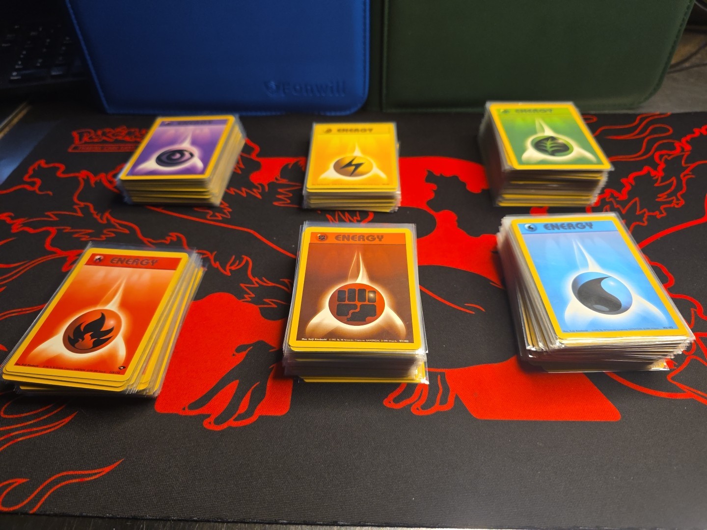 Large Lot Of Pokemon Base Set Unlimited Energy Card 333 Total! | eBay