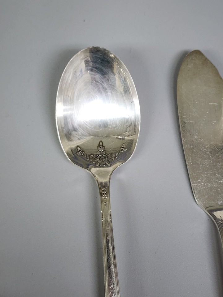 Oneida Community Plate MILADY Pattern 50-piece Silverplate Flatware ...