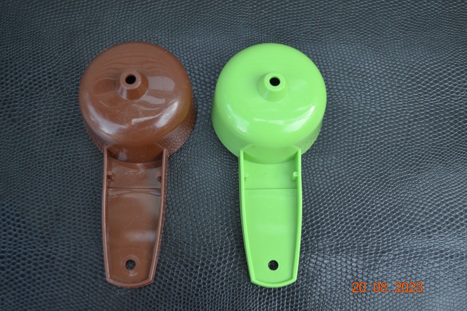 2 VTG Tupperware Mini Funnels 877 Mint Green & Brown Retro Kitchen. | eBay
