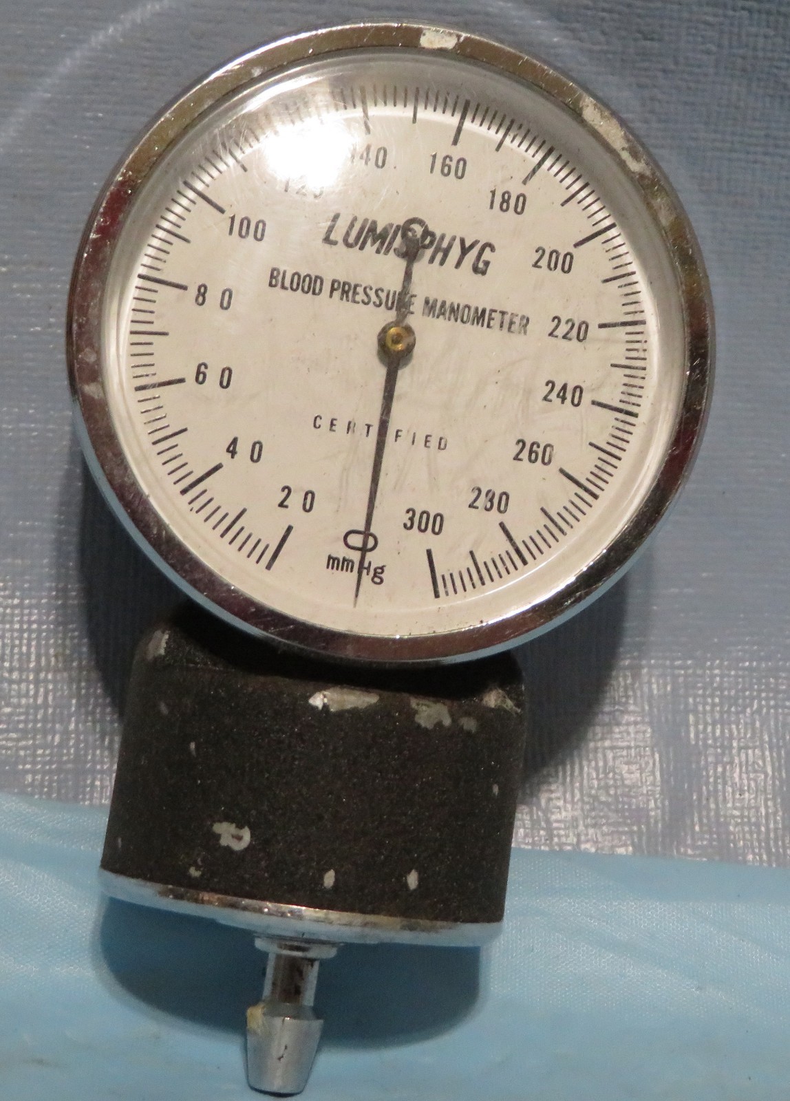 VINTAGE LUMISPHYG SPHYGMOMANOMETER BLOOD PRESSURE GAUGE ONLY MADE IN ...