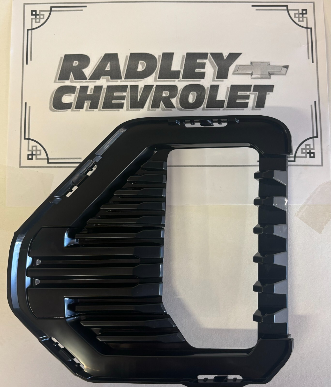 NEW GM OEM LEFT- TRIM COVER- GENERAL MOTORS GMC 84220376 | eBay