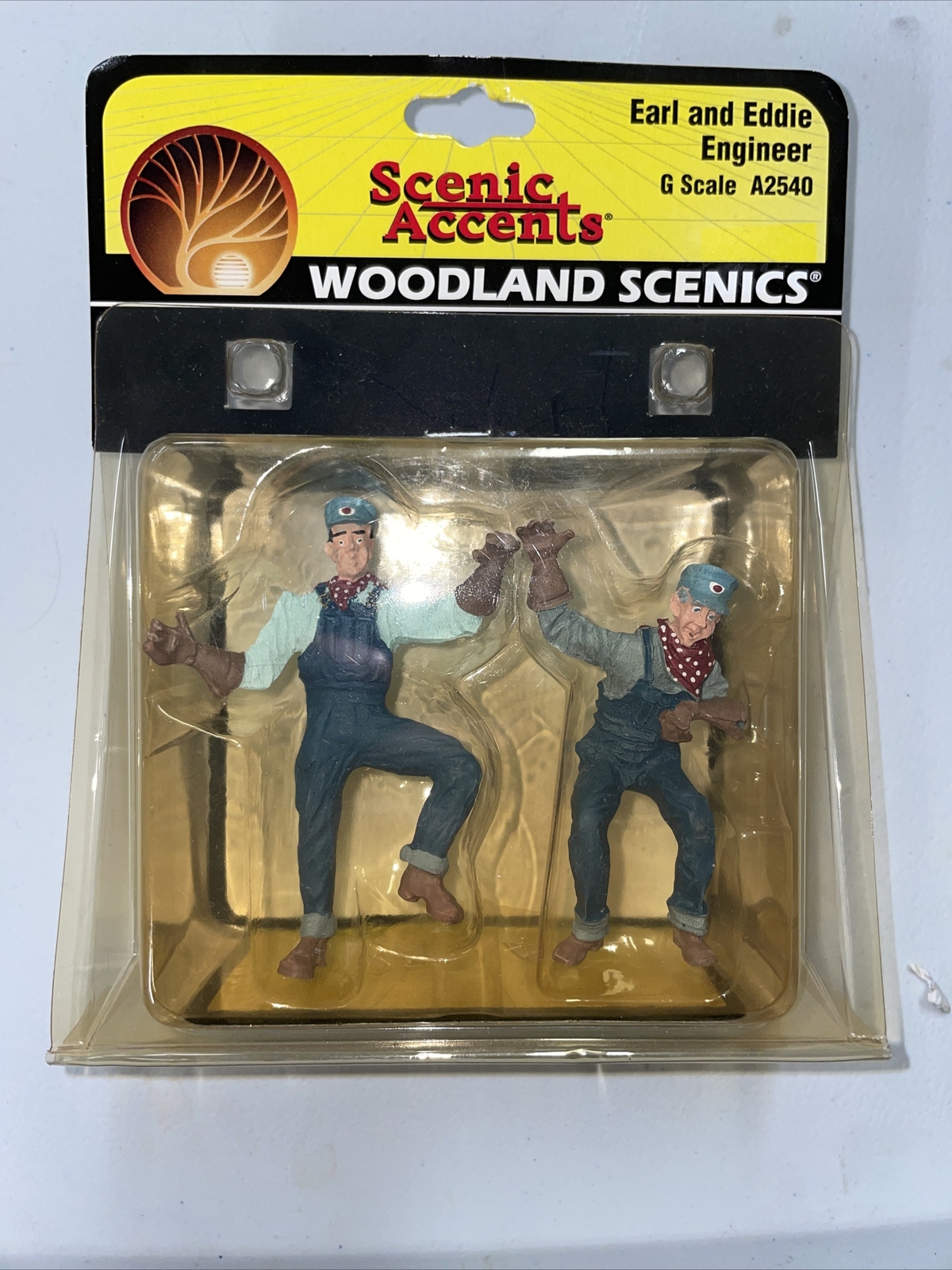 Woodland Scenics A2540 G Earl & Eddie Engineer Figures • | eBay