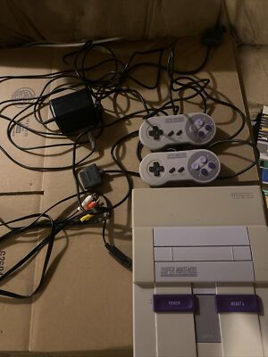 Nintendo Super NES Original Video Game Console - Gray With 2 ...
