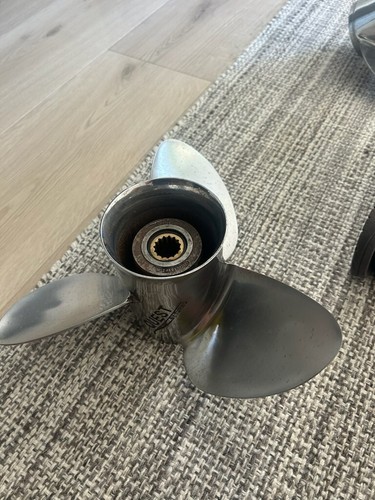 21p 3blade Turbo Quest 115 Yamaha SHO propeller | eBay