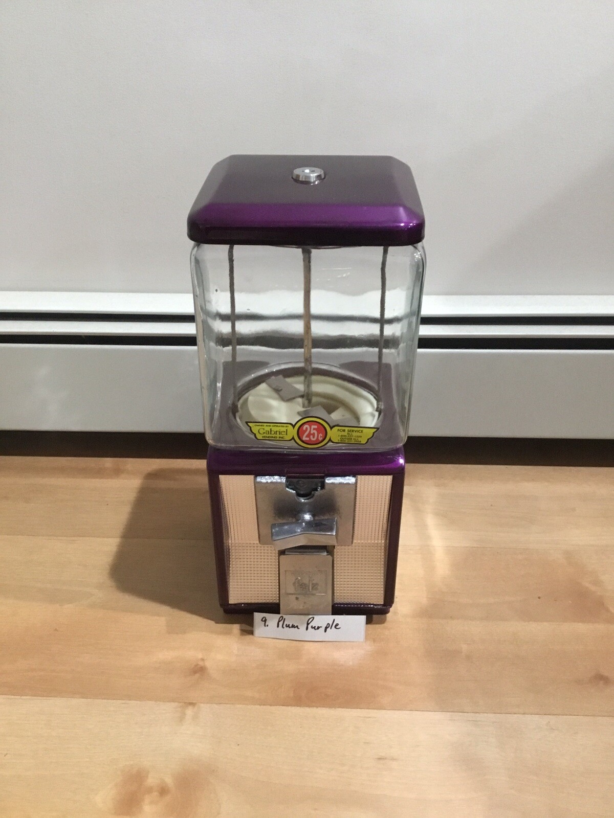 Northwestern 60 Gumball Machine, Glass Globe, Lock & Key, 25 Cent ...