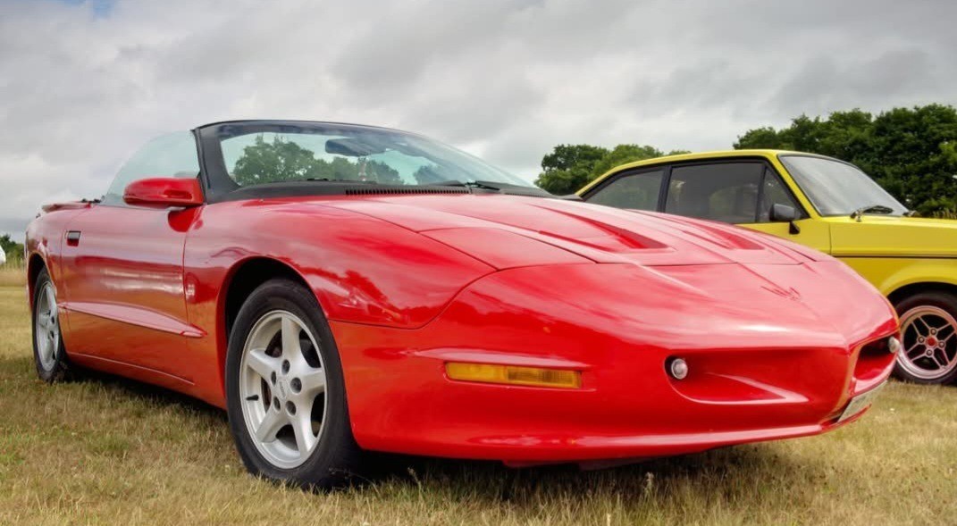 Pontiac Firebird Trans Am Convertible - UK American Cars