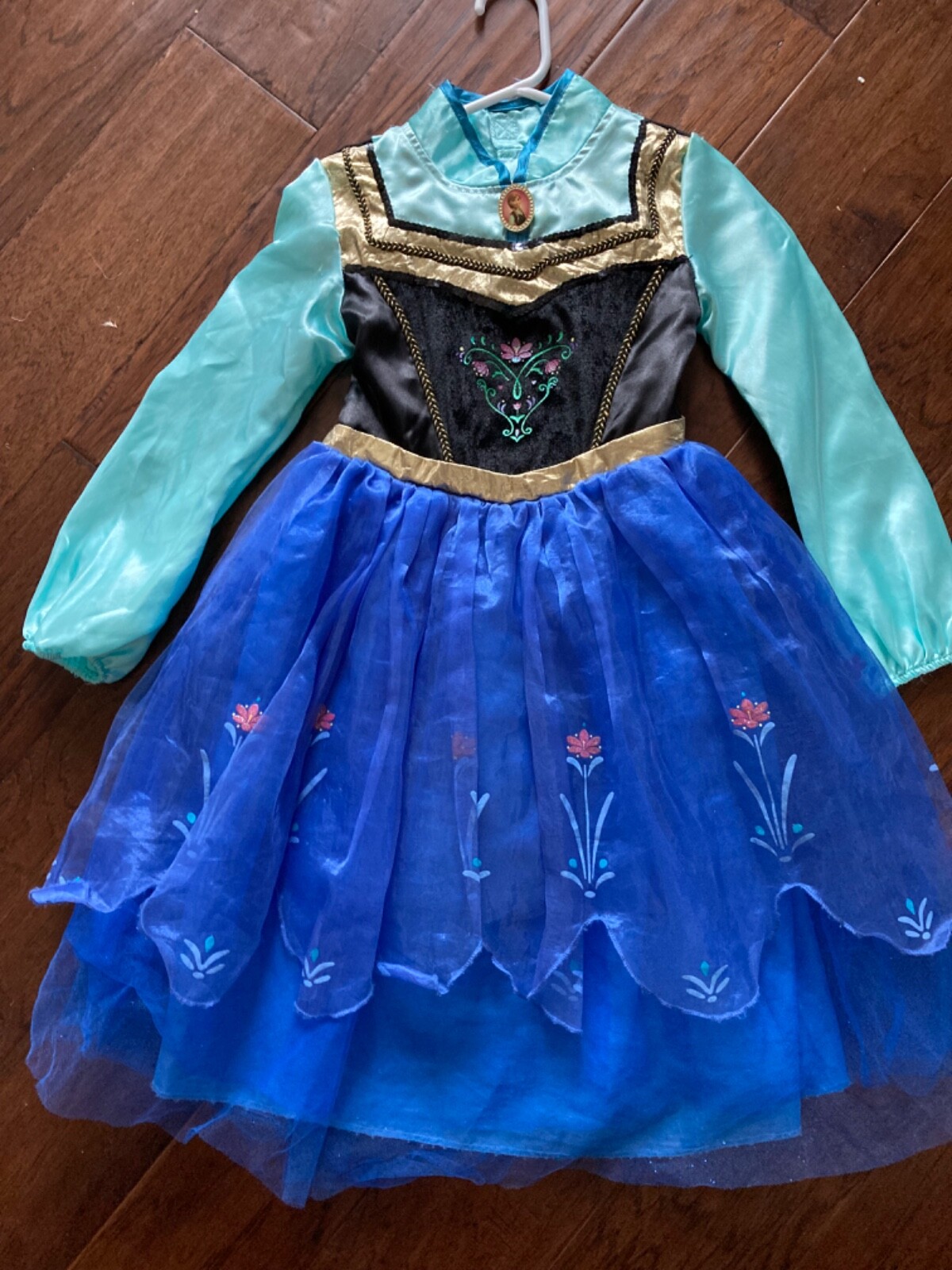 disney princess Anna halloween costume - Gem