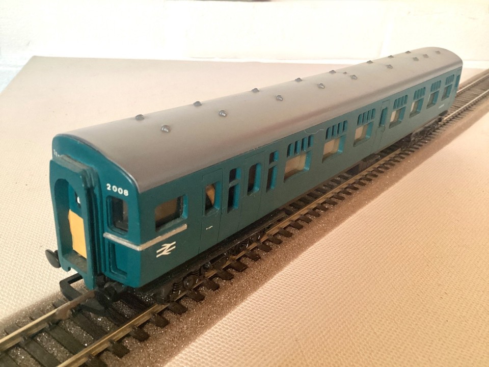 4 -REP LIMA CONVERSION TO 4 CAR EMU AS PER PUSH PULL SETS IN BR BLUE No ...