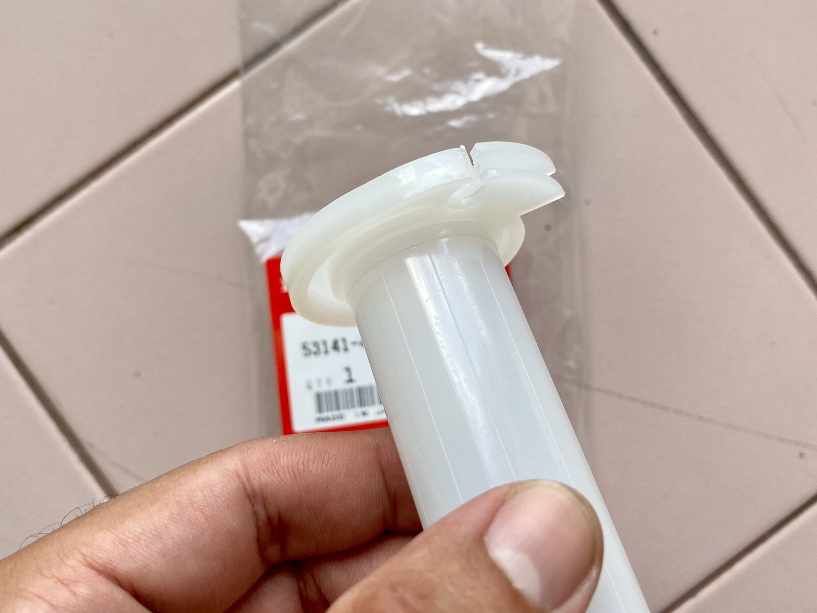 Honda NOS Pipe Throttle Grip 53141-437-010 1983 Cr60r 1980-1982 Cr80r ...