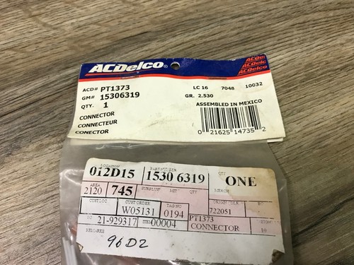 2003-2004 ESCALADE AVALANCHE NOS GM OXYGEN SENSOR CONNECTOR 15306319 | eBay